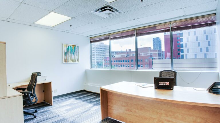 Calgary Business Centre - Affordable Private Offices - Calgary Business ...
